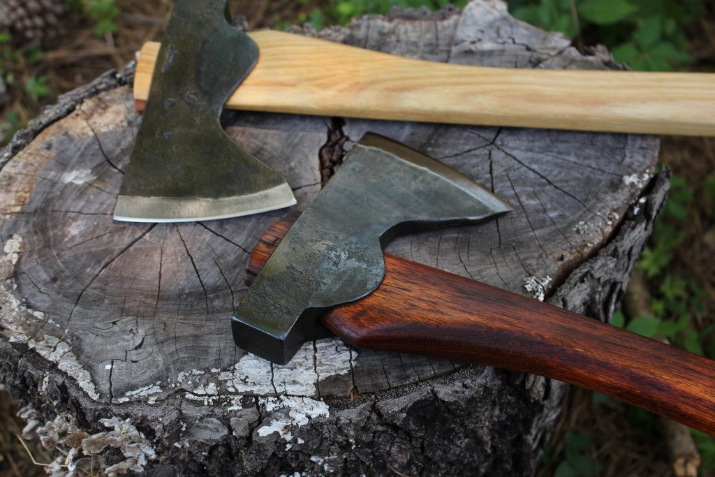 The Hammer Poll Axe – Wolf Valley Forge