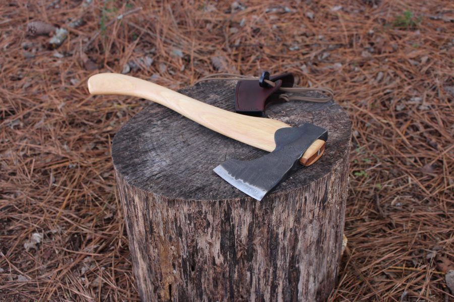 Brett’s Natural Trekker Axe – Wolf Valley Forge